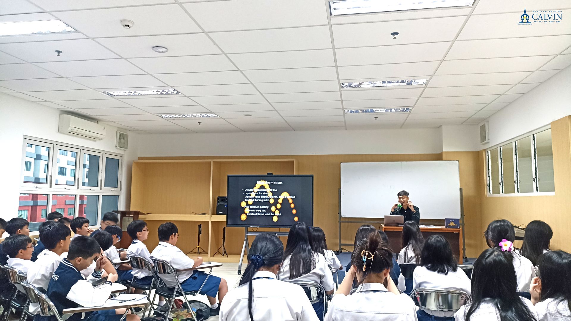 Siap Menghadapi Perkembangan Zaman melalui Kelas Tema Khusus📚🧐 ...